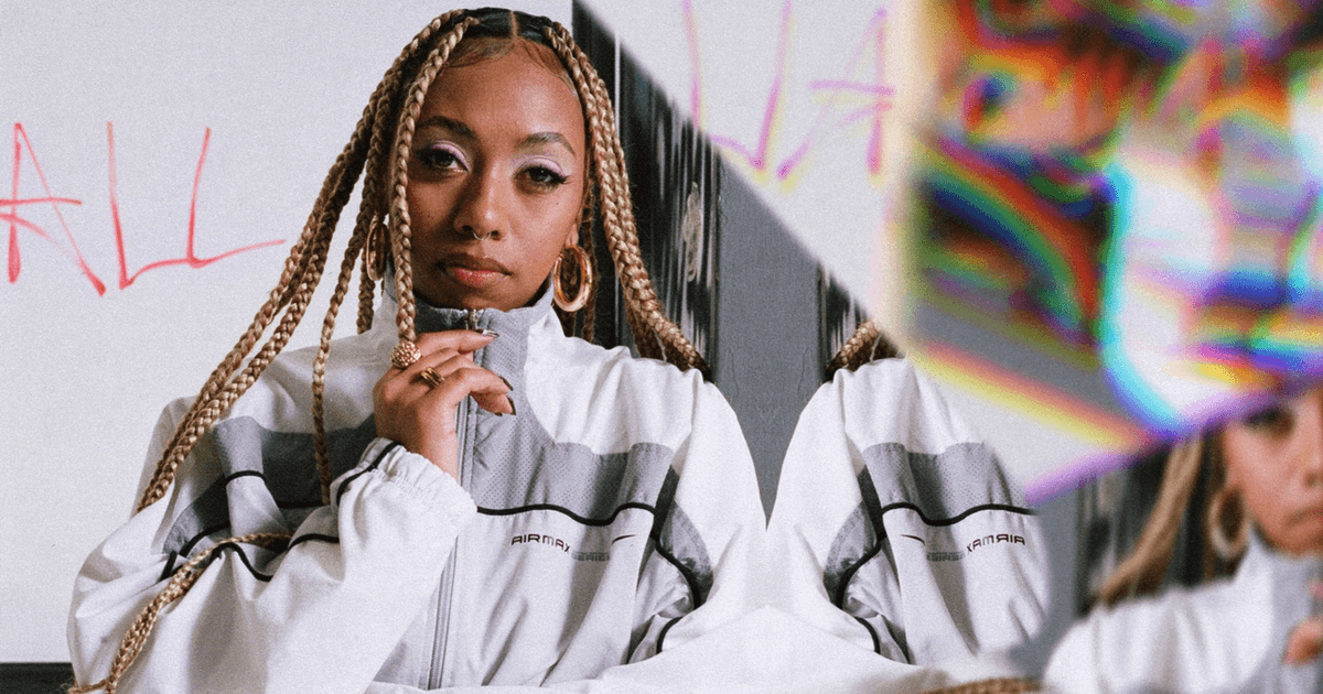 Parallel | Nia Archives - Friday 24th March